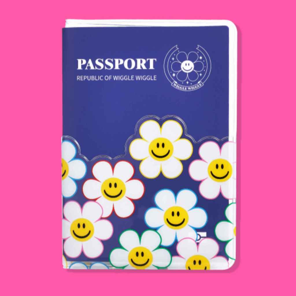 Pocket Passport Case - Smile We Love – Wiggle Wiggle Indonesia